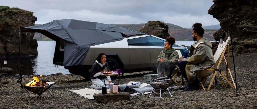 Tesla Unveils Cybertruck's Game-Changing Powershare Feature